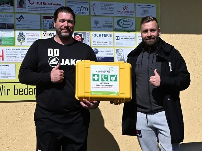 Der Defibrillator im Vogtlandstadion – vfc-plauen.de